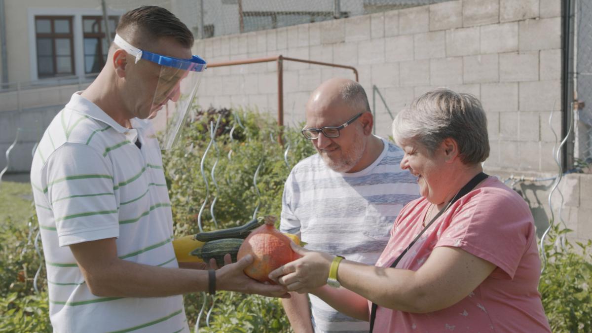 Mut zur Menschlichkeit | metafilm